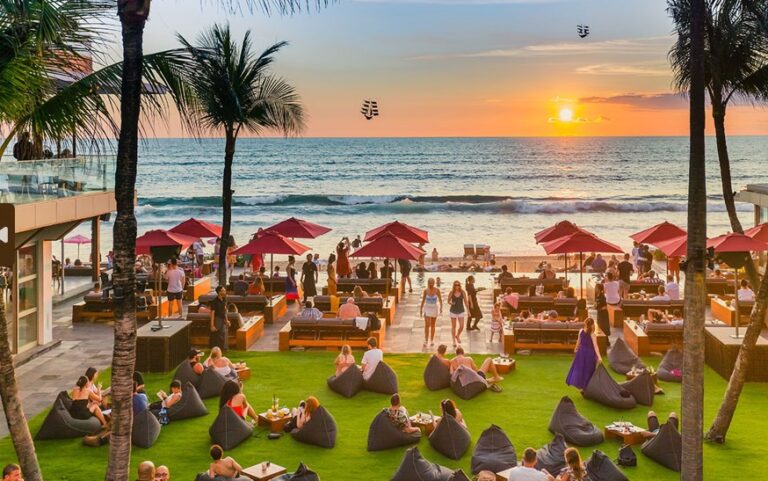 27 Best Restaurants in Seminyak in 2025