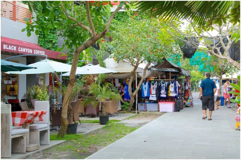 Best Shopping Spots in Seminyak: Local Markets, Trendy Shops & More