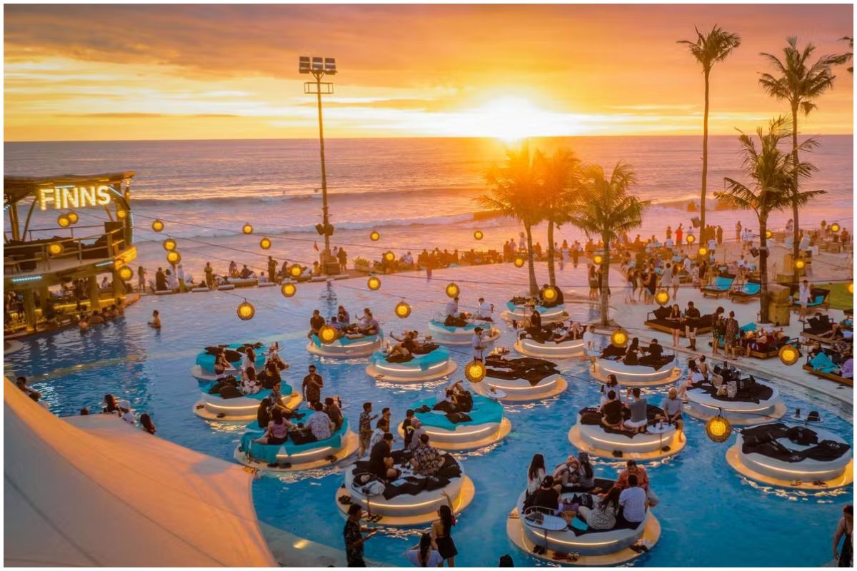 12 Beach Clubs in Canggu with the Best Pool Experiences
