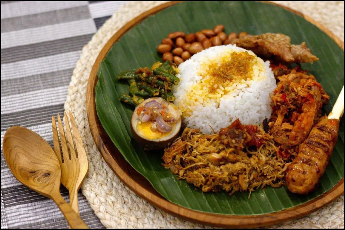30 Makanan Tradisional Bali yang Menggugah Selera dan Wajib Dicoba